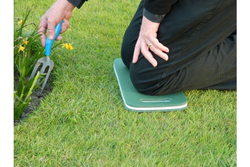 Rectangular Kneeling Pad - Goldcliff Garden Centre